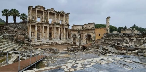 The World’s Best Roman Ruins: 10 Must-Visit Sites